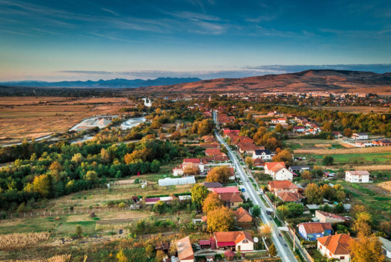 ORSE: In a national first, energy poverty in small towns in Romania ...
