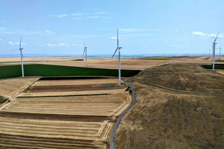 PPC Group completes acquisition of Evryo Group’s 629MW renewables ...